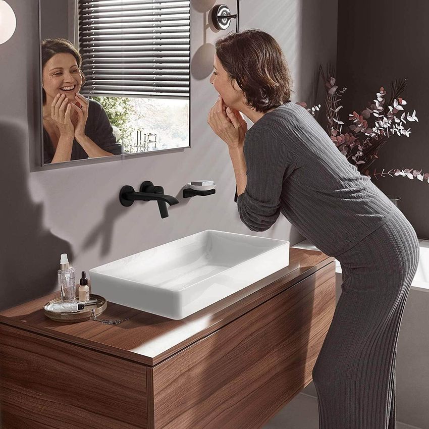 Смеситель для раковины Hansgrohe Vivenis 75050670 купить в Москве.